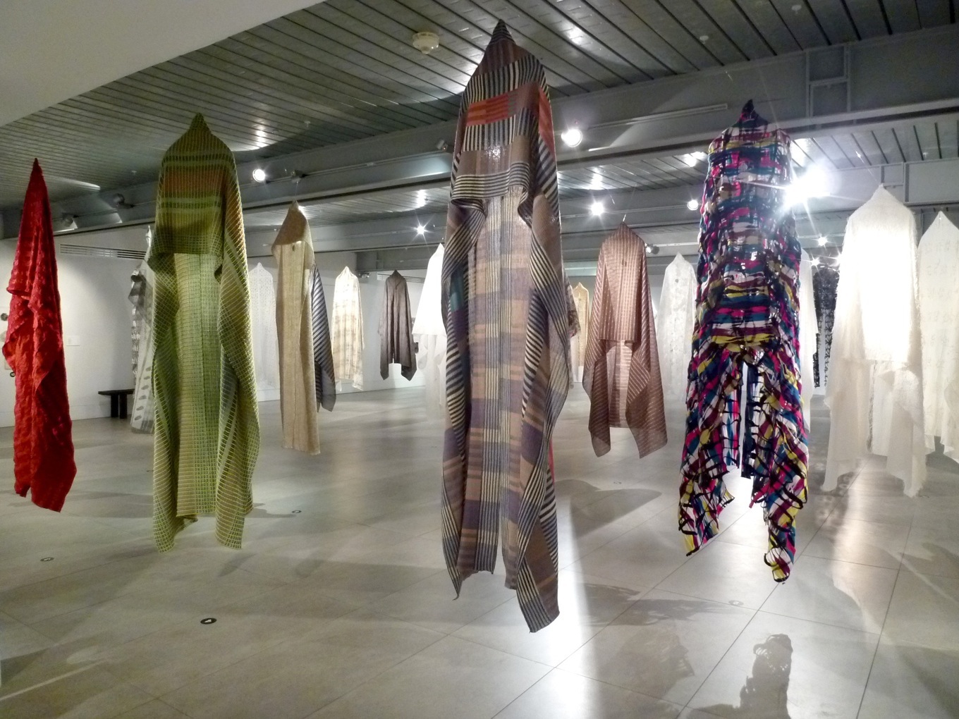 NUNO | Nuno Japanese Textiles: ZokuZoku