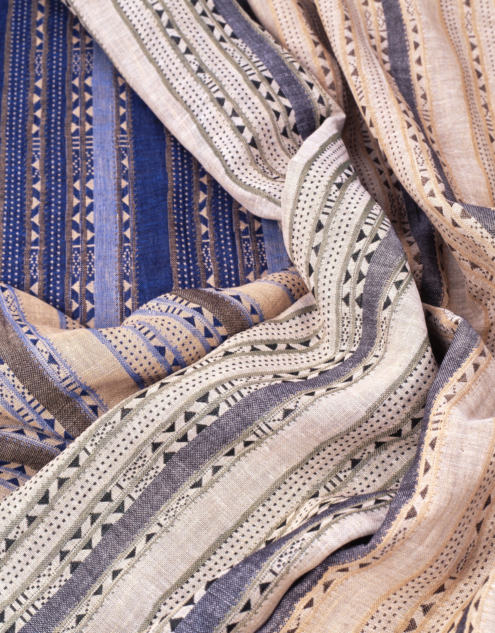 NUNO | Bashofu Triangle Stripe